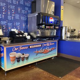 SCOOPERS - Updated October 2025 - 264 Photos & 209 Reviews - 4040 ...