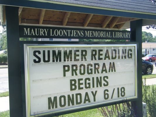 MAURY LOONTJENS MEMORIAL LIBRARY - Updated September 2025 - 17 Photos ...