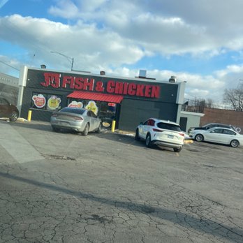 J&J FISH & CHICKEN - Updated August 2025 - 11 Reviews - 7100 S South ...