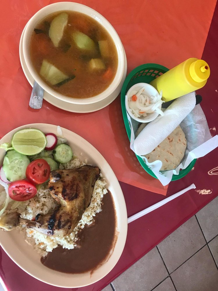 EL GUANAQUITO NO 2 - 21 Reviews - Restaurants - 6706 S Normandie Ave ...