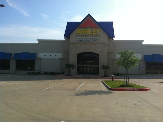 ASHLEY STORE - Updated July 2024 - 30 Reviews - 1201 Earl Rudder Fwy S ...