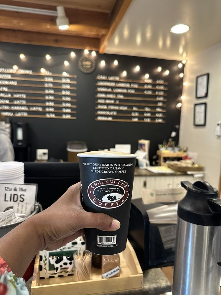 LITTLE QUALICUM CHEESEWORKS - Updated June 2026 - 71 Photos & 15 ...