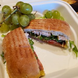 QUEEN BEE CAFE - Updated December 2025 - 143 Photos & 86 Reviews - 8805 ...