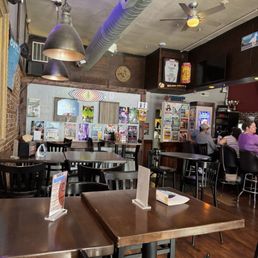 BAR 404 - Updated July 2025 - 40 Photos & 24 Reviews - 404 N Broadway ...