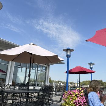 CANDLELIGHT INN - Updated December 2025 - 85 Photos & 148 Reviews - 511 ...