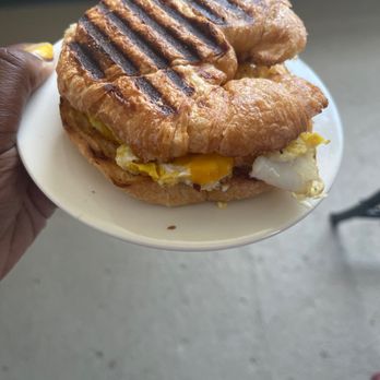 BLOC COFFEE COMPANY - 195 Photos & 159 Reviews - 801 Mt Hope Ave ...