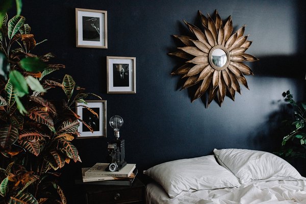 ARTIST JESSICA RAE - Updated April 2024 - 12 Photos - Thornton Avenue ...