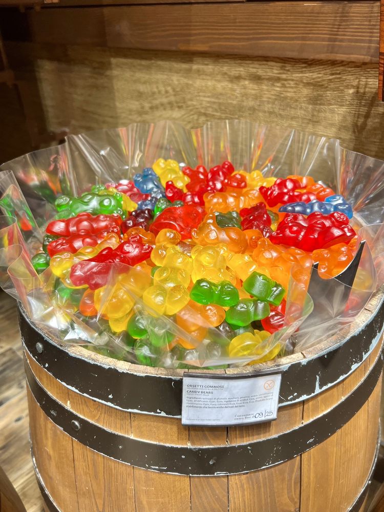 CAPTAIN CANDY - Updated July 2025 - 27 Photos & 10 Reviews - Merceria ...