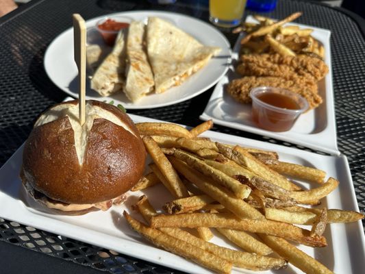 GRAZE - Updated October 2025 - 191 Photos & 228 Reviews - 102-717 8 ...