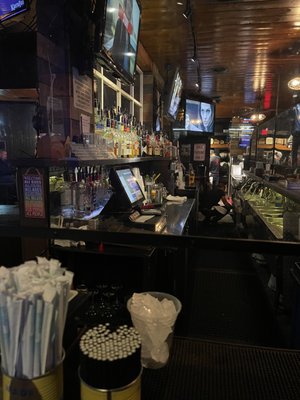 REDWING BAR & GRILL - Updated March 2025 - 242 Photos & 541 Reviews ...