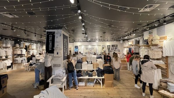 BRANDY MELVILLE - Updated October 2025 - 53 Reviews - 3307-B M St NW ...