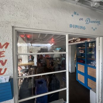 POOL BURGER - Updated July 2024 - 260 Photos & 213 Reviews - 2315 Lake ...