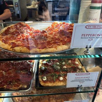 SLICE HOUSE BY TONY GEMIGNANI - Updated March 2025 - 314 Photos & 250 ...