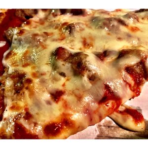 THE NEW CONGRESS PIZZA - Updated June 2025 - 20 Photos & 21 Reviews ...