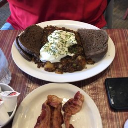 DOWNTOWN CAFE - Updated November 2025 - 255 Photos & 341 Reviews - 606 ...