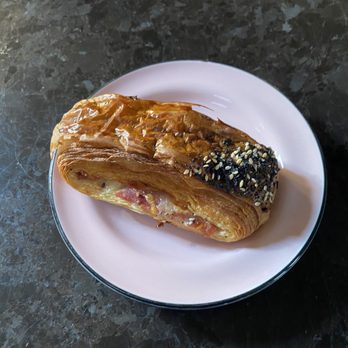 FROTH - Updated July 2024 - 201 Photos & 118 Reviews - 1515 W Monroe ...