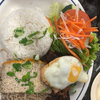 PHO 43 - Updated September 2024 - 1140 Photos & 838 Reviews - 2844 N ...