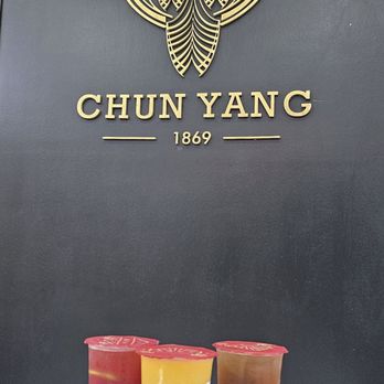 CHUN YANG - Updated December 2025 - 47 Photos - 2828 Teachey Pl, Apex ...