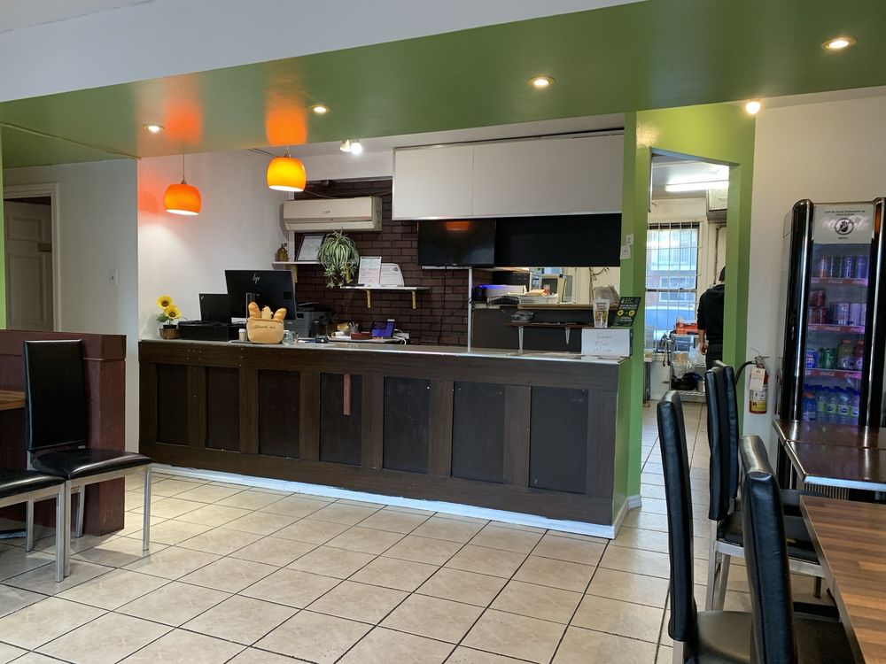 RIZ ET COM - Updated May 2026 - 696 Rue Jarry E, Montréal, Quebec ...