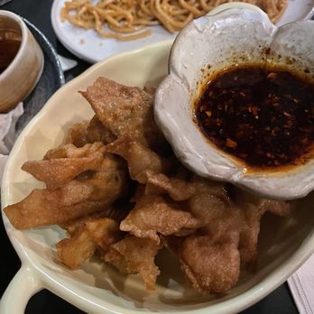 HIDDEN DUMPLING HOUSE MIDTOWN - Updated July 2024 - 698 Photos & 383 ...