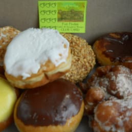 FORT FINDLAY COFFEE & DOUGHNUT SHOPPE - Updated July 2025 - 20 Photos ...