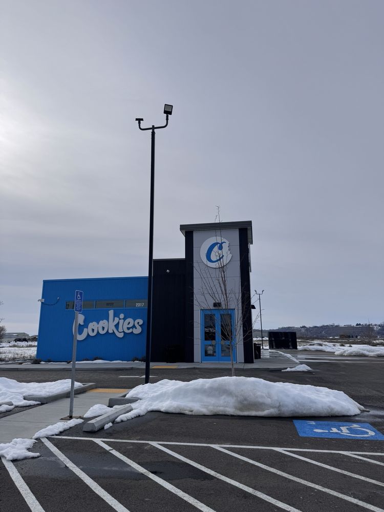 COOKIES ONTARIO - Updated July 2025 - 2317 NW 11th St, Ontario, Oregon ...