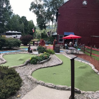 MOOSE MEADOW MINI GOLF - Updated September 2025 - 240 Main St, Gorham ...