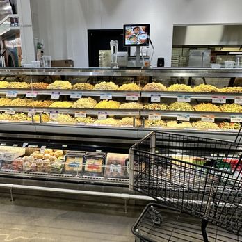 UPTOWN GROCERY - Updated October 2025 - 244 Photos & 133 Reviews - 9515 ...