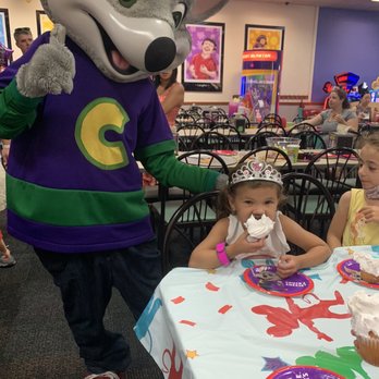 CHUCK E. CHEESE - Updated July 2024 - 43 Photos & 57 Reviews - 1120 Rte ...
