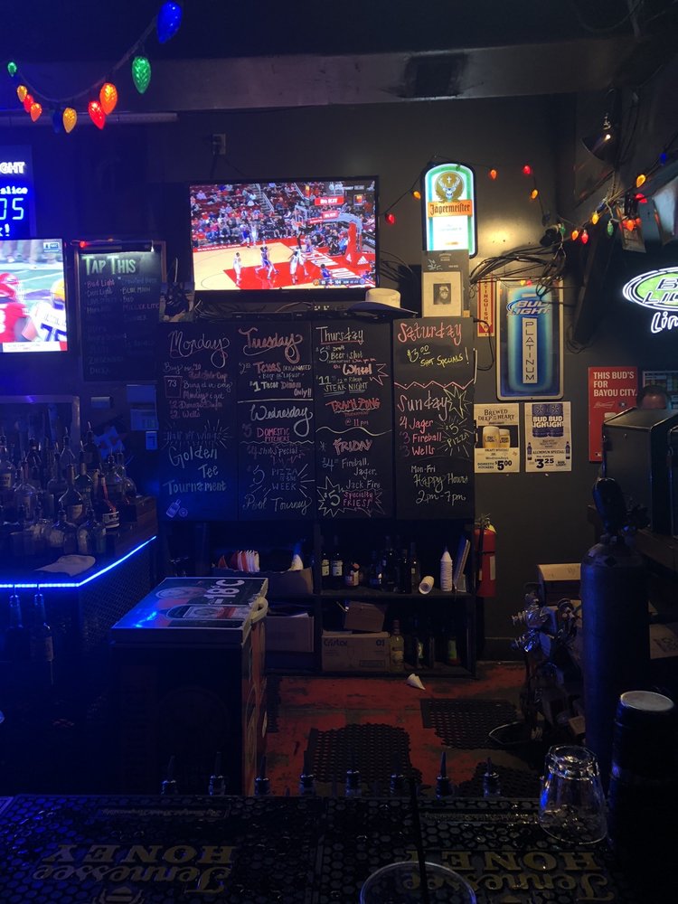 EXIT 73 BAR & GRILL - 18 Photos & 32 Reviews - 24714 I45 N101, Spring ...