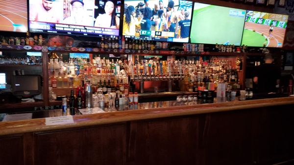 SIDELINES SPORTS BAR - Updated August 2024 - 69 Photos & 110 Reviews ...