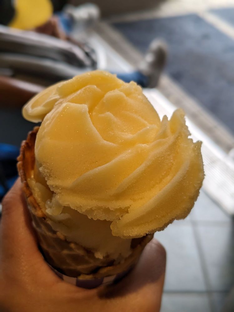 CASTLE ICE CREAM - Updated August 2025 - 35 Photos - 1 Legoland Dr ...