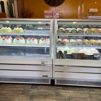 MR BAKERY - Updated December 2025 - 76 Photos & 65 Reviews - 2761 S ...