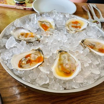 COMMON THREAD SAVANNAH - 335 Photos & 157 Reviews - 122 E 37th St ...