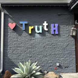 TRUTH BBQ - Updated January 2026 - 2532 Photos & 1349 Reviews - 110 S ...