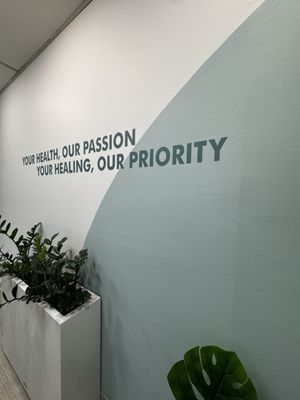 VUIM CLINIC - Updated December 2025 - 36 Photos & 43 Reviews - 1980 ...