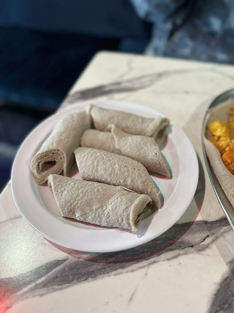 IKON RESTAURANT & LOUNGE - Updated October 2025 - 21 Photos - 137 ...