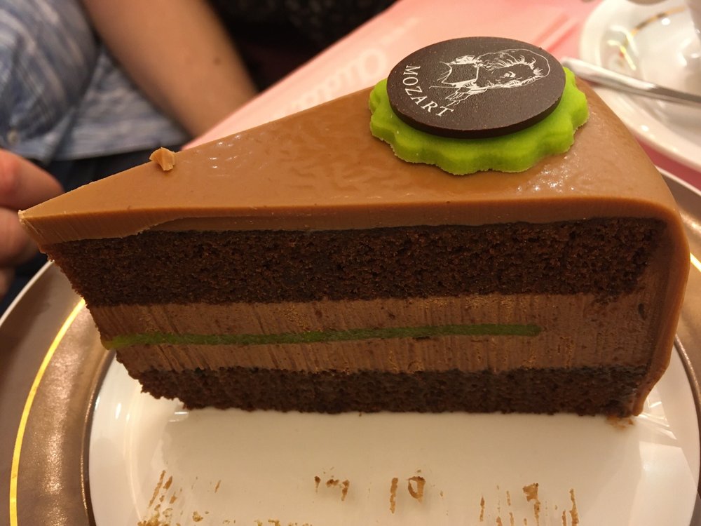 AIDA - Updated January 2025 - 16 Photos - Bognergasse 3, Wien, Austria ...