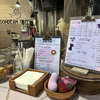 MOONBEAM CAFE - Updated December 2025 - 40 Photos & 31 Reviews - 636 ...