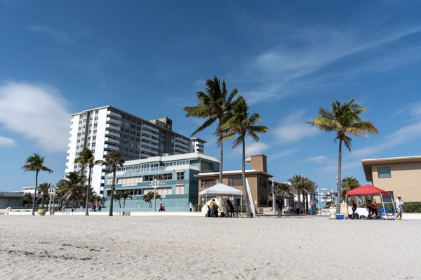 PADL - HOLLYWOOD BROADWALK - Updated July 2025 - 3200 N Boardwalk ...