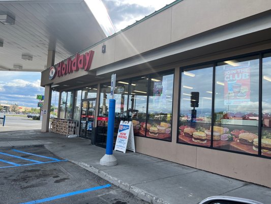 HOLIDAY GAS STATION - Updated March 2025 - 2025 W Dimond Blvd ...