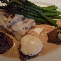 PINSTRIPES - 478 Photos & 372 Reviews - 3849 Gallagher Dr, Edina ...