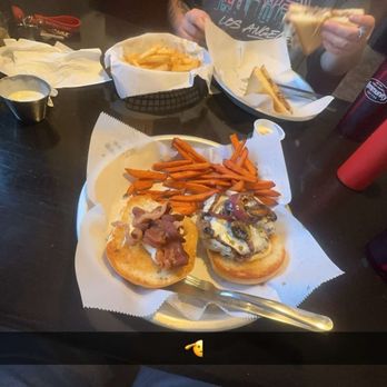 JO-EL’S - Updated December 2025 - 24 Photos - 903 N 4th St, Monroe ...