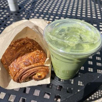 HEXE COFFEE CO. - Updated May 2025 - 308 Photos & 215 Reviews - 2000 W ...