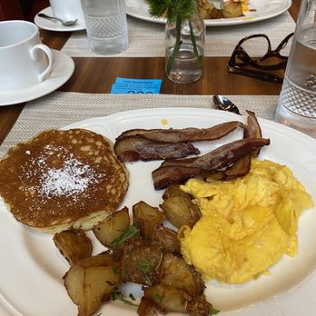 ROSEVALE KITCHEN - Updated June 2024 - 80 Photos & 57 Reviews - 305 W ...