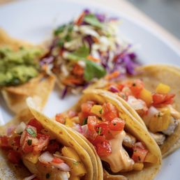 LUNADA MARKET & DELI - Updated December 2025 - 210 Photos & 75 Reviews ...