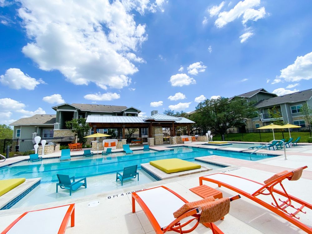 ESPERANZA APARTMENTS - Updated January 2026 - 12 Photos - 14006 ...