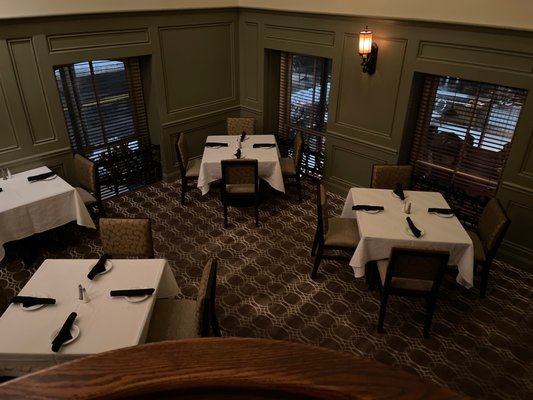 LAMBERTVILLE STATION WINE CELLAR - Updated September 2025 - 85 Photos ...