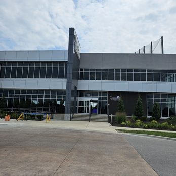 T-SHOTZ - Updated May 2025 - 137 Photos & 94 Reviews - 660 NW Metro N ...