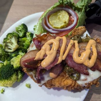 POINT 22 TAVERN - Updated October 2025 - 178 Photos & 217 Reviews ...